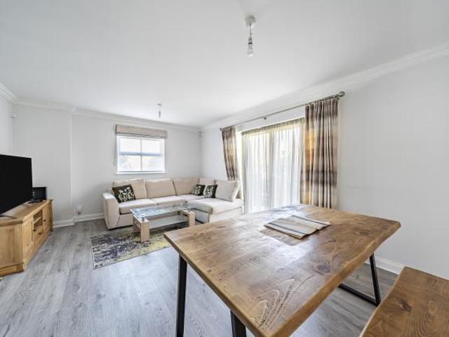 2 bedroom flat for rent in Great Mead, Oxford, OX1