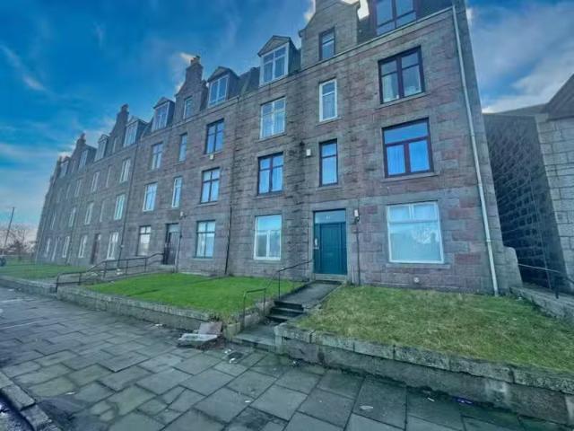 2 bedroom flat for rent in Great Northern Road, Aberdeen, AB24