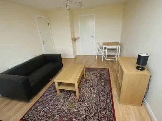 2 bedroom flat for rent in Great Northern Road, Flat J, AB24