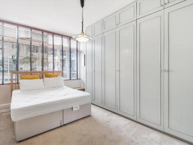 2 bedroom flat for rent in Great Portland Street, Fitzrovia, London W1W