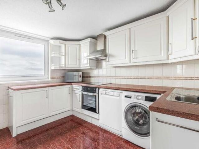 2 bedroom flat for rent in Green Dragon Lane, Brentford, TW8