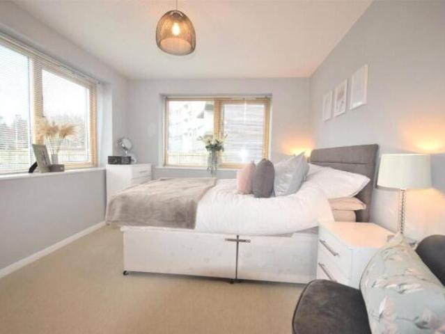 2 bedroom flat for rent in Green Lane, Gateshead, NE10