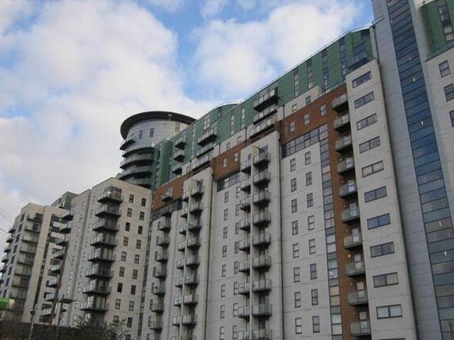 2 Bedroom Flat For Rent In Green Quarter, Manchester