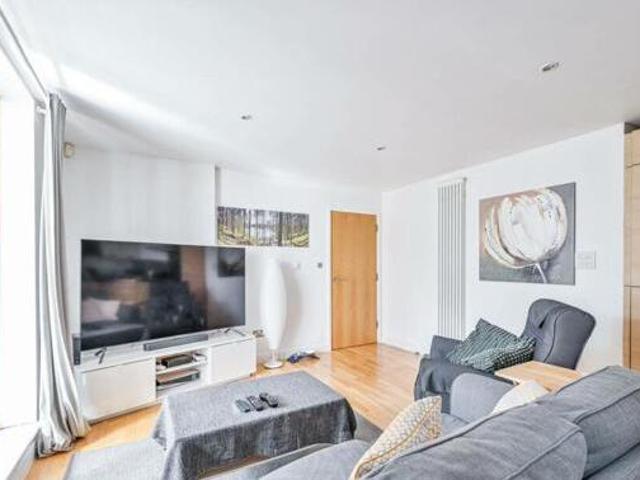 2 Bedroom Flat For Rent In Greenwich, London