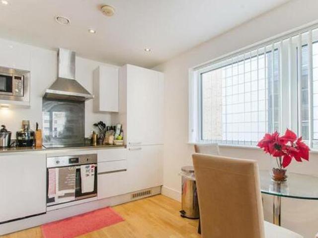 2 Bedroom Flat For Rent In Greenwich, London