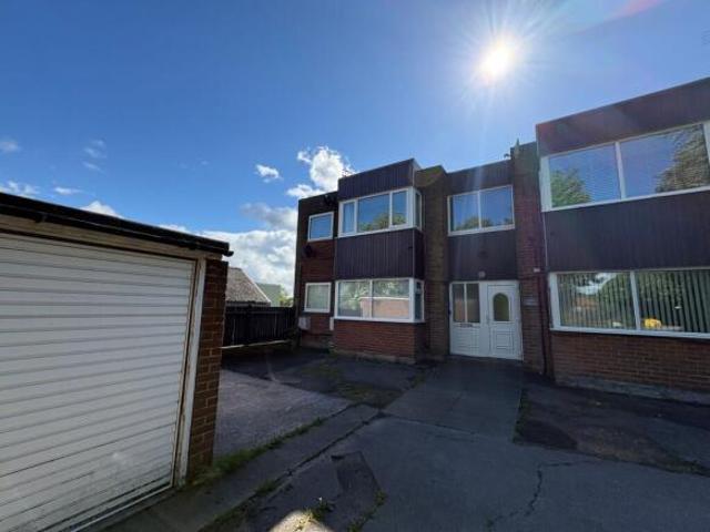 2 bedroom flat for rent in Grindon Lane, Sunderland, SR4