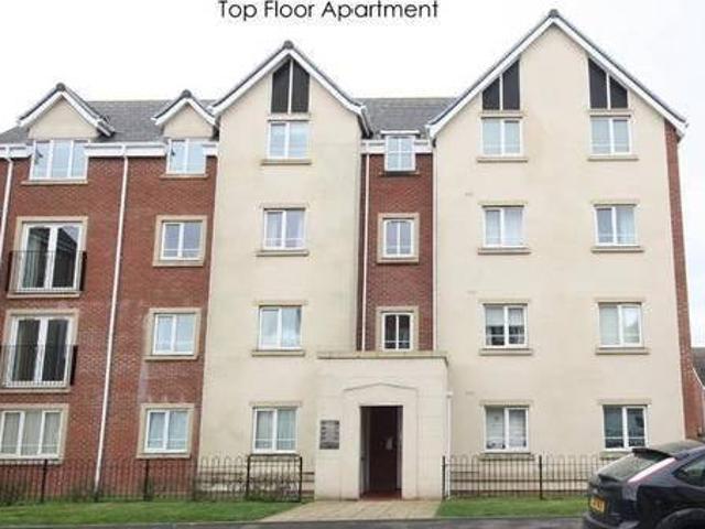2 bedroom flat for rent in Hamlet Way StratfordUponAvon CV37