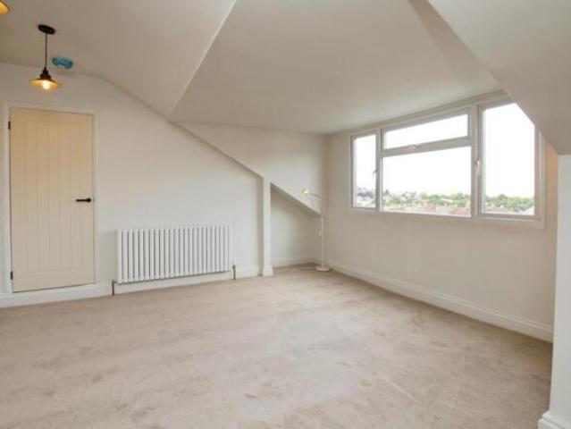2 bedroom flat for rent in Hampton Road Redland, BS6