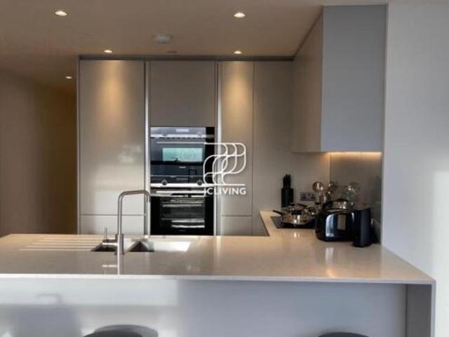 2 bedroom flat for rent in Hampton Tower, London, E14