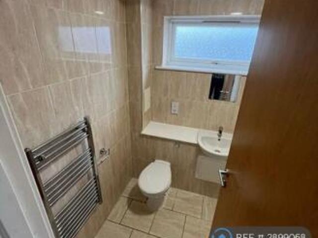 2 bedroom flat for rent in Hampton Vale, Peterborough, PE7
