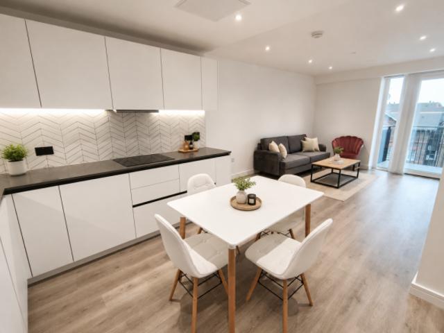 2 bedroom flat for rent in Handley House, Glenthorne Road, Hammersmith And Fulham, London, W6