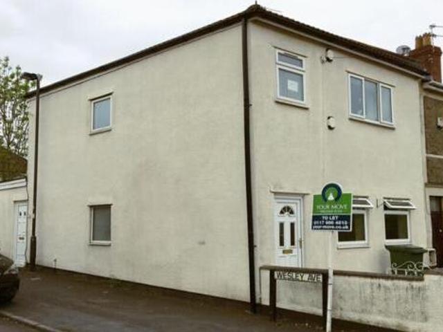 2 Bedroom Flat For Rent In Hanham, Bristol