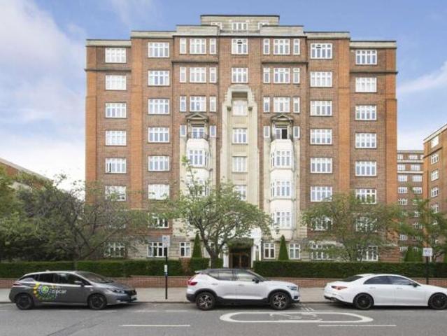 2 bedroom flat for rent in Hall Road, St Johns Wood, NW8