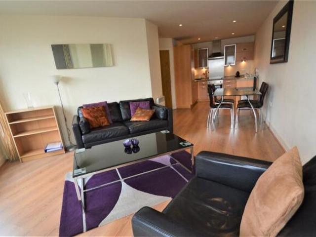 2 bedroom flat for rent in Hall Street, Birmingham, West Midlands, B18