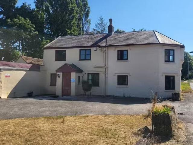 2 bedroom flat for rent in Hartley House Flat, Old Sodbury, BS37