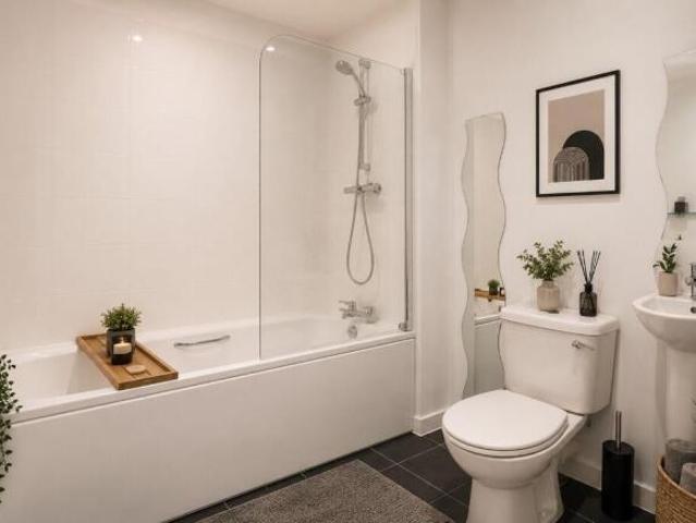 2 bedroom flat for rent in Harvester Way, Wester Hailes, Edinburgh, EH14