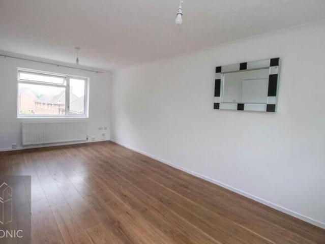 2 bedroom flat for rent in Harwood Road, Norwich, NR1