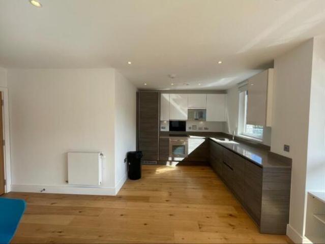2 bedroom flat for rent in Harbourside Court, 1 Gullivers Walk, SE8