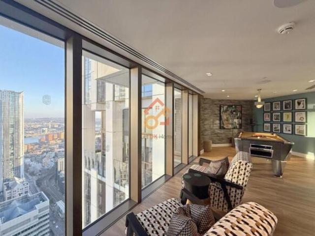 2 bedroom flat for rent in Harcourt Tower, 67 Marsh Wall, London E14