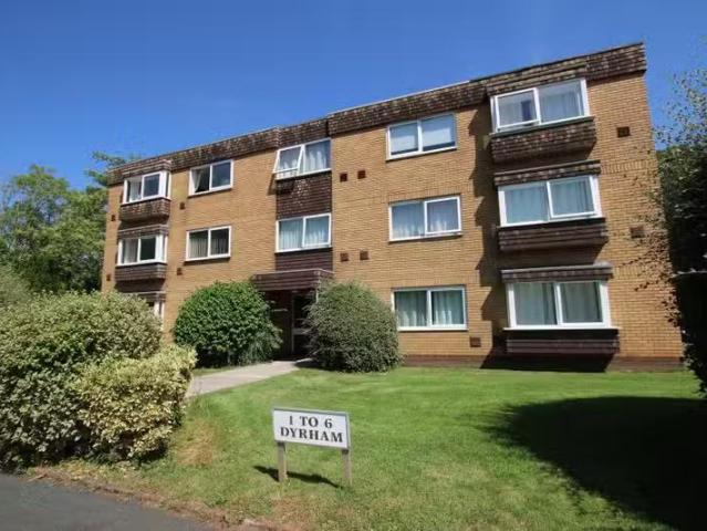 2 bedroom flat for rent in Harford Drive Frenchay, BS16