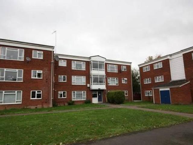 2 bedroom flat for rent in Harmar CloseWoodloes ParkWarwickCV34