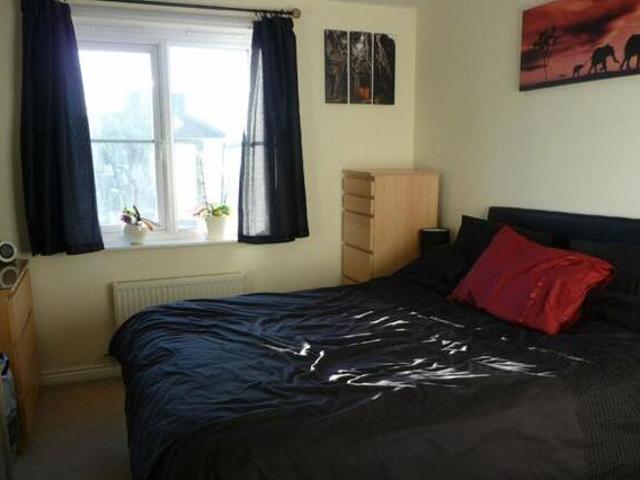 2 Bedroom Flat For Rent In Hatfield