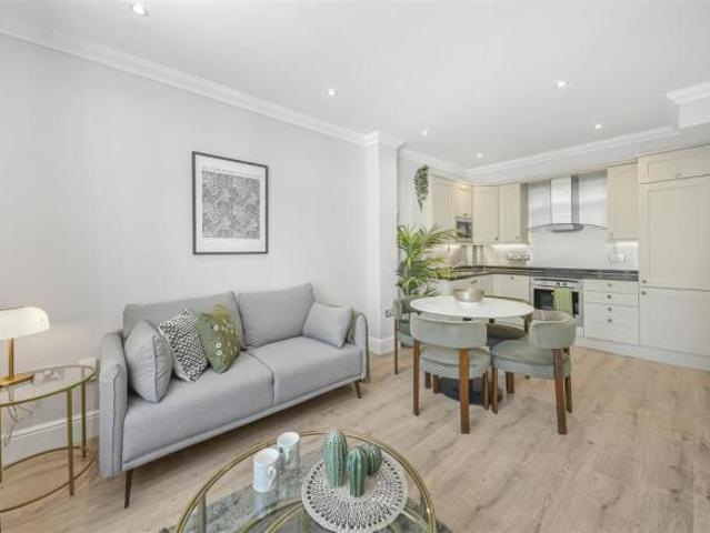 2 bedroom flat for rent in Haverstock Hill, Belsize Park NW3