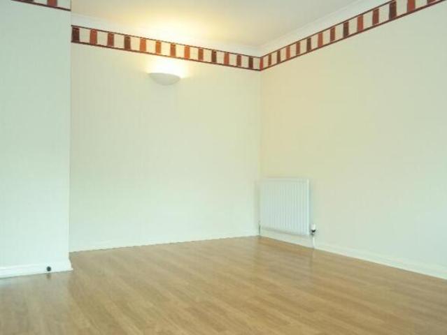 2 bedroom flat for rent in Hayburn Place, Partick, Glasgow, G11