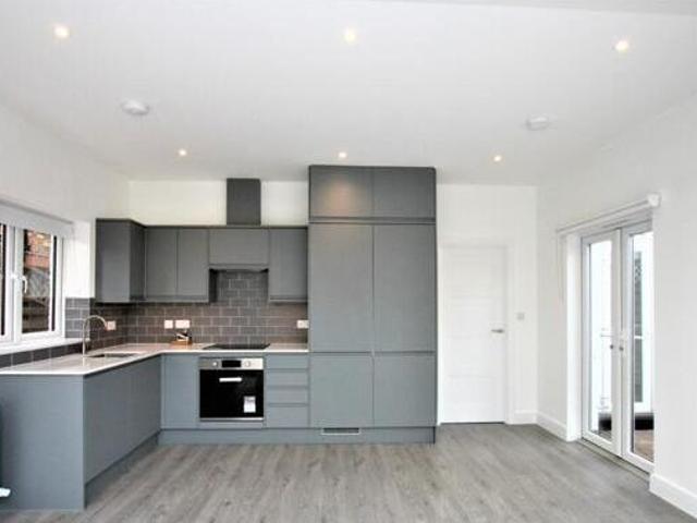 2 Bedroom Flat For Rent In Hendon