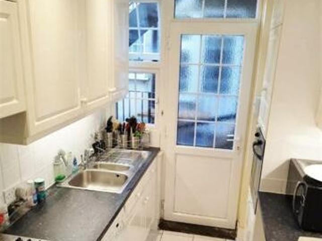 2 Bedroom Flat For Rent In Hendon