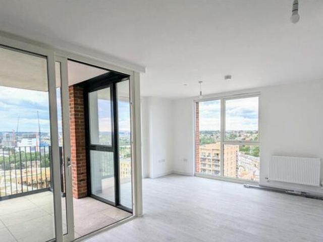 2 Bedroom Flat For Rent In Hendon Waterside