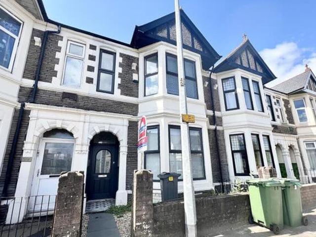 2 Bedroom Flat For Rent In Heath