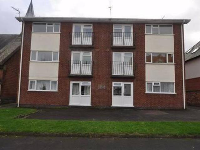 2 bedroom flat for rent in Heath Terrace Leamington Spa CV32
