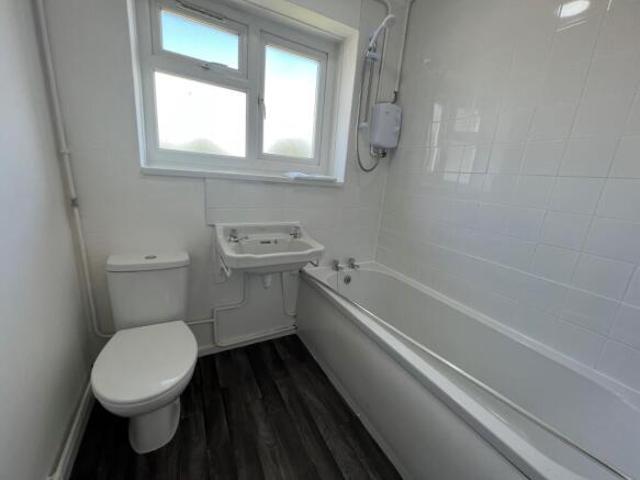 2 bedroom flat for rent in Heathcote Road, Leamington Spa, CV31