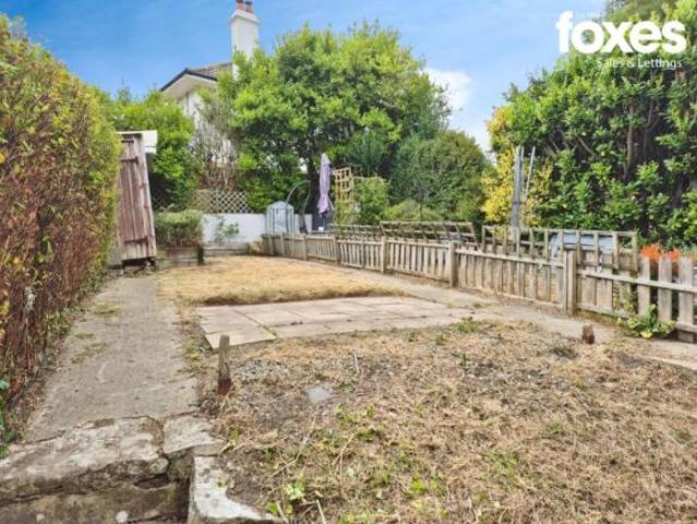 2 bedroom flat for rent in Heathwood Road, Bournemouth, Dorset, BH9 2JX, BH9