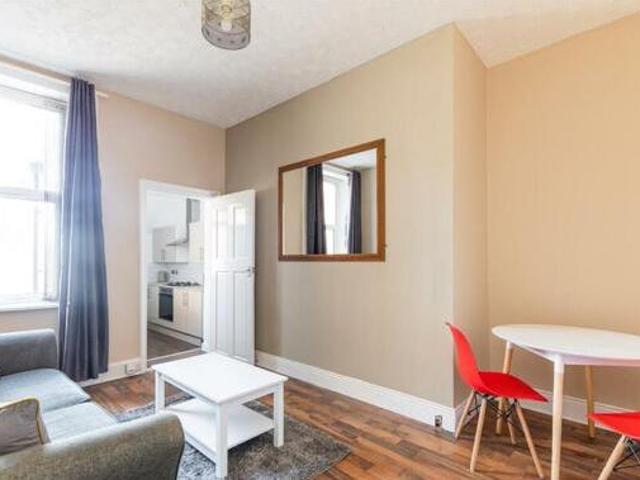 2 Bedroom Flat For Rent In Heaton