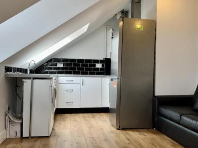 2 bedroom flat for rent in Heaton Road, Heaton, Newcastle upon Tyne, NE6