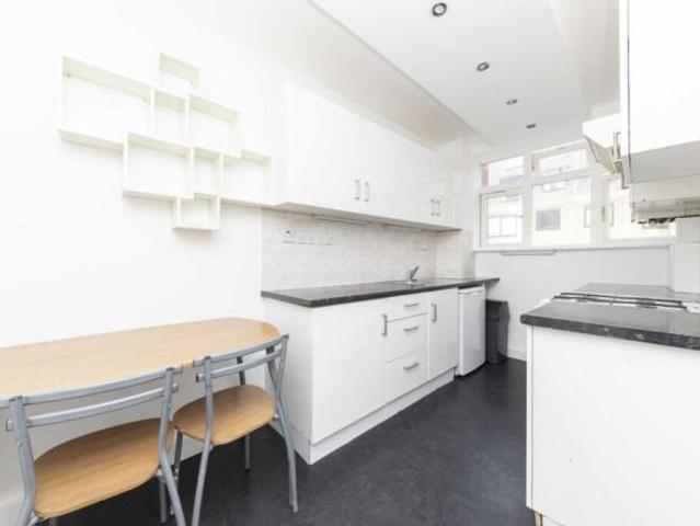 2 bedroom flat for rent in Herbrand Street, Bloomsbury, WC1N