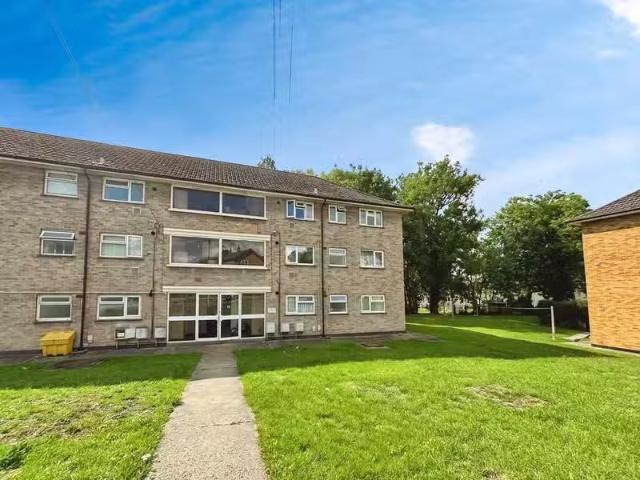 2 bedroom flat for rent in Hermes Place, Ilchester, BA22