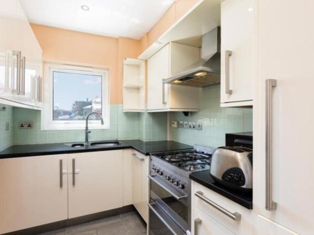 2 bedroom flat for rent in Hermitage Waterside, Thomas More Street, London, E1W