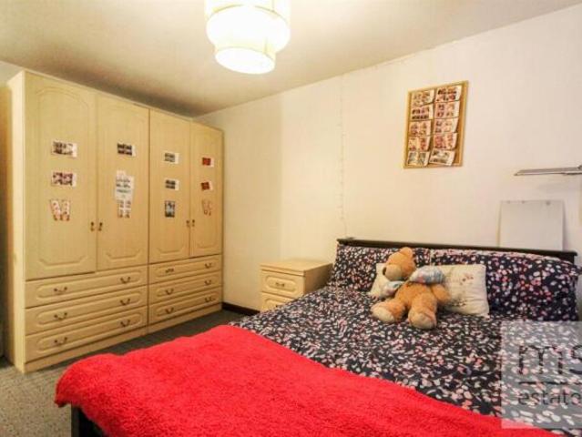 2 bedroom flat for rent in Heron Wharf, Castle Marina, Nottingham, NG7