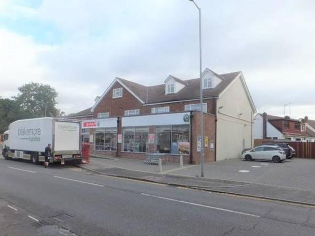 2 bedroom flat for rent in High Road Benfleet Essex SS7