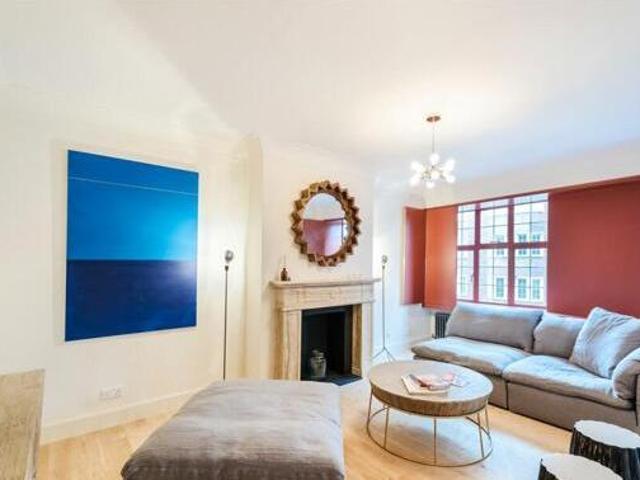 2 Bedroom Flat For Rent In High Street Kensington