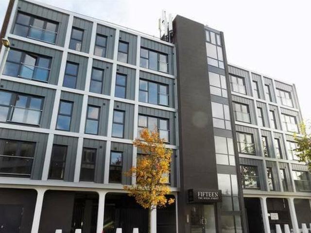 2 bedroom flat for rent in High Street Kings Heath Birmingham B14