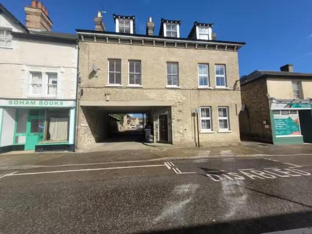 2 bedroom flat for rent in High Street, Soham, Ely, CB7