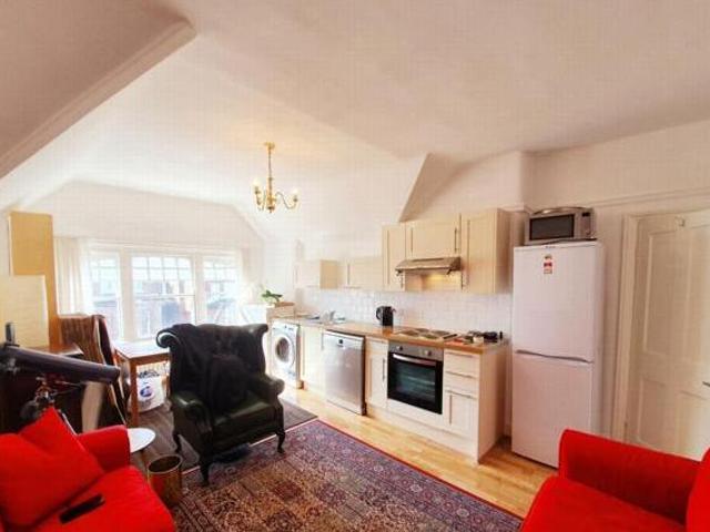 2 Bedroom Flat For Rent In Highgate