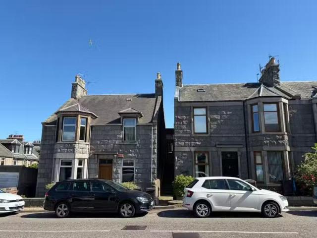 2 bedroom flat for rent in Hilton Street, Hilton, Aberdeen, AB24