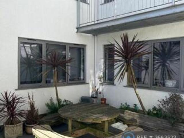 2 bedroom flat for rent in Hill St, Tunbridge Wells, TN1