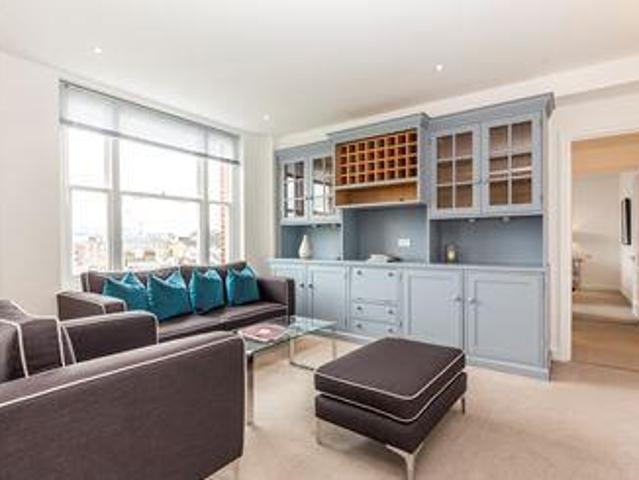 2 bedroom flat for rent in Hill Street, City Of Westminster, London, W1J