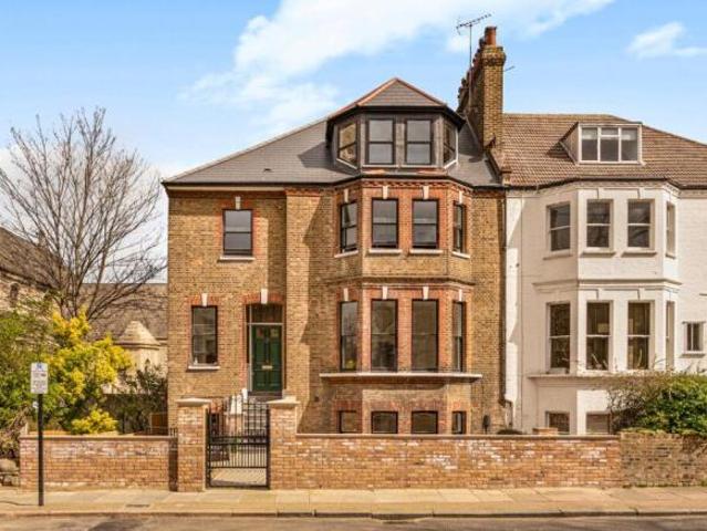 2 bedroom flat for rent in Hillmarton Road, Hillmarton Conservation Area, N7
